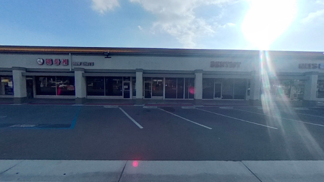 Larwin Square Shopping Center Suite 00043 - ID Plans